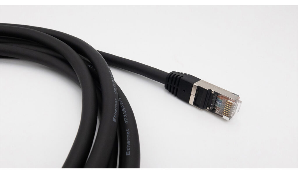 GigE vision Cat5E High Flex Ethernet Down Angle Horizontal Screws Cable ...